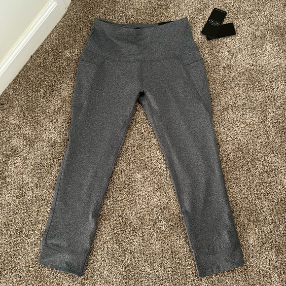 New York Laundry | Pants & Jumpsuits | Nwt New York Laundry Capri ...